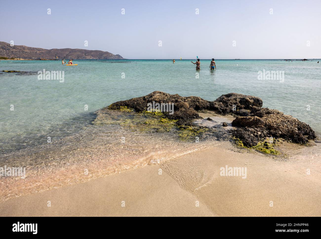 Plage d'elafonissi avec sable rose Banque de photographies et d’images ...