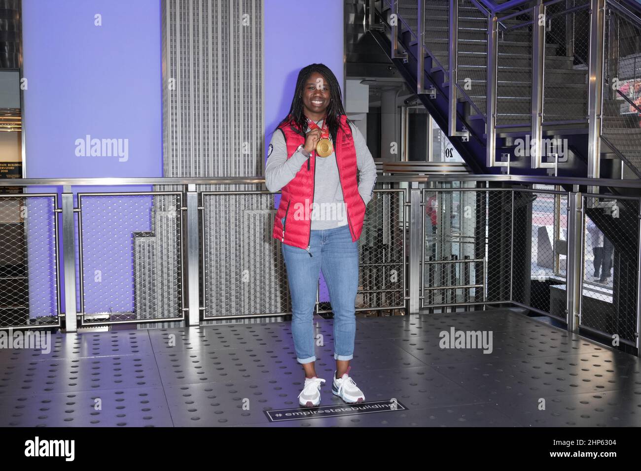 New York, États-Unis. 18th févr. 2022. La médaillée d'or Erin Jackson ...