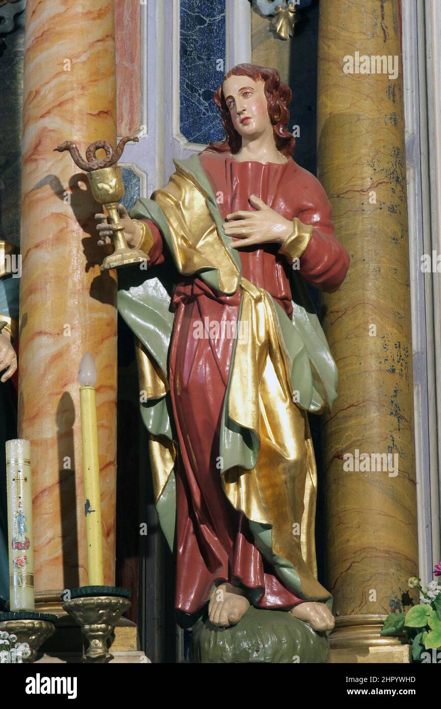 Saint jean apôtre notre dame Banque de photographies et d’images à ...