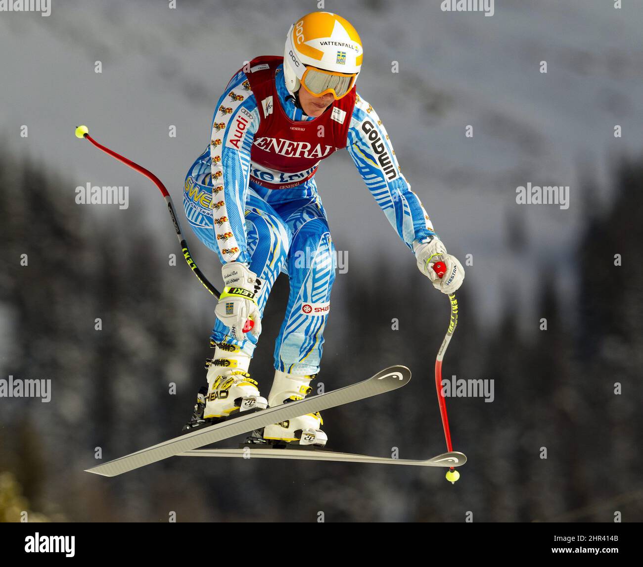 Kajsa Kling, de Suède, a fait descendre le cours de formation pour la ...