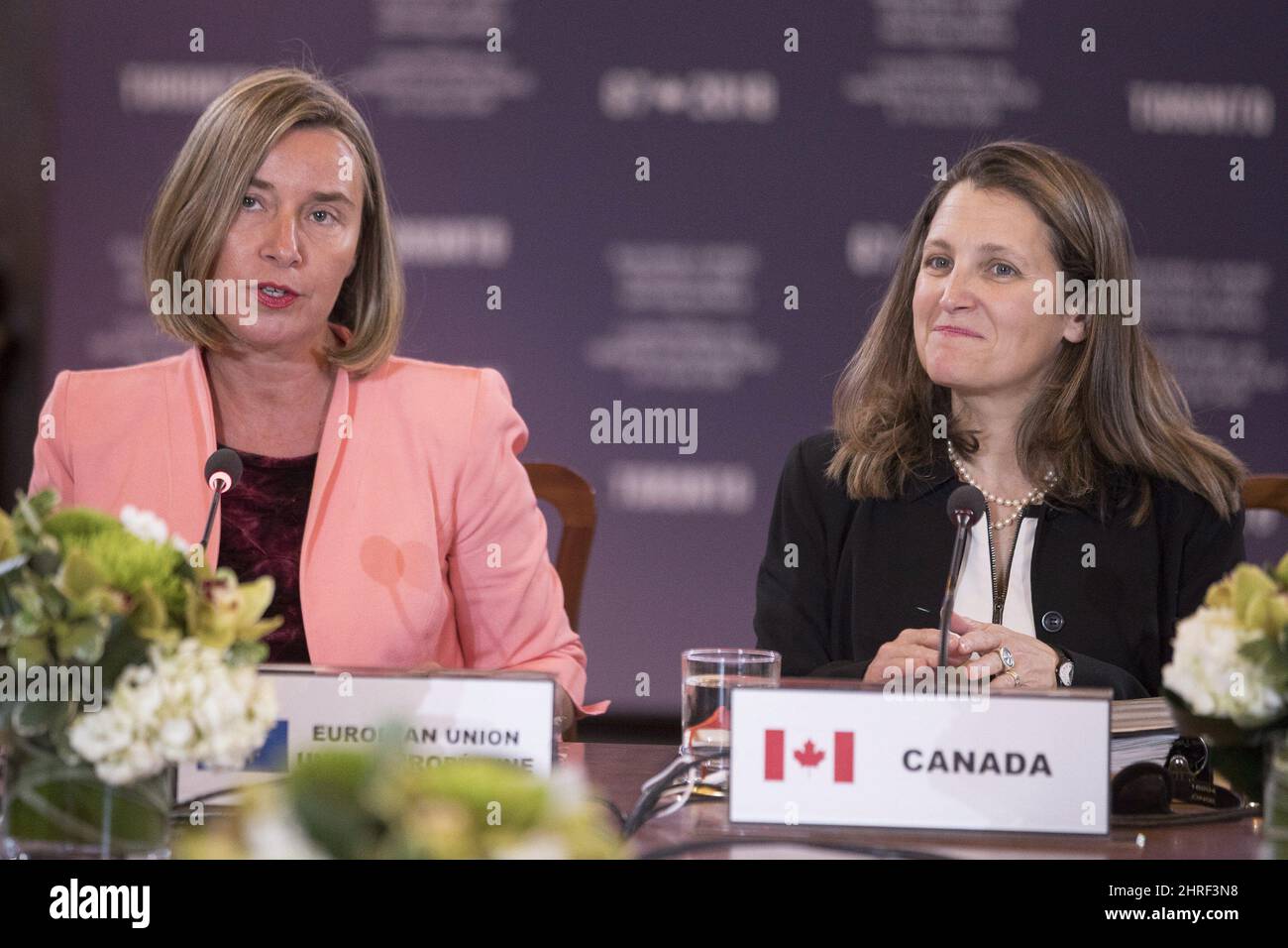 La ministre canadienne des Affaires étrangères Chrystia Freeland (à ...