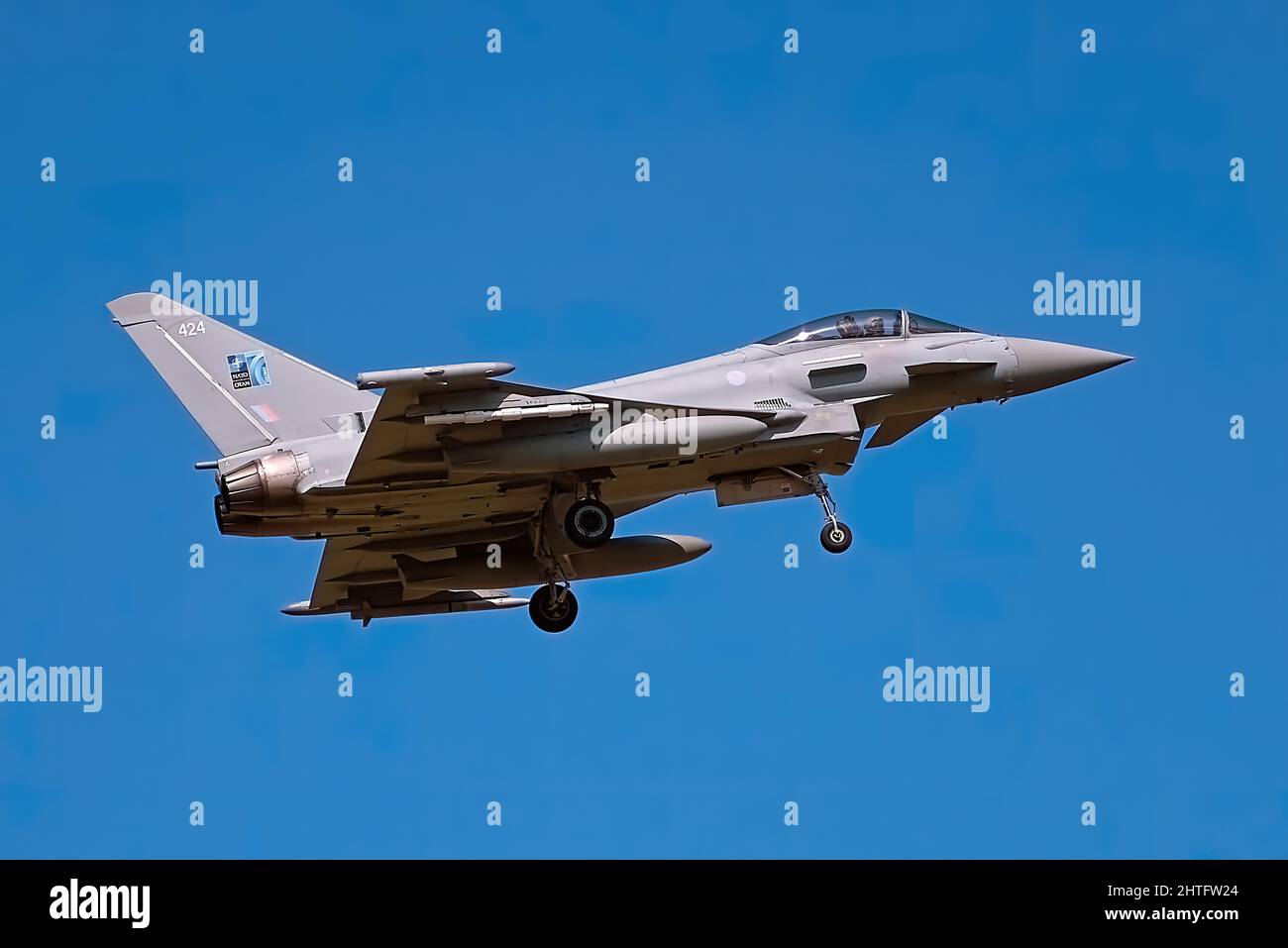 Typhoon fighter jet Banque de photographies et d’images à haute ...