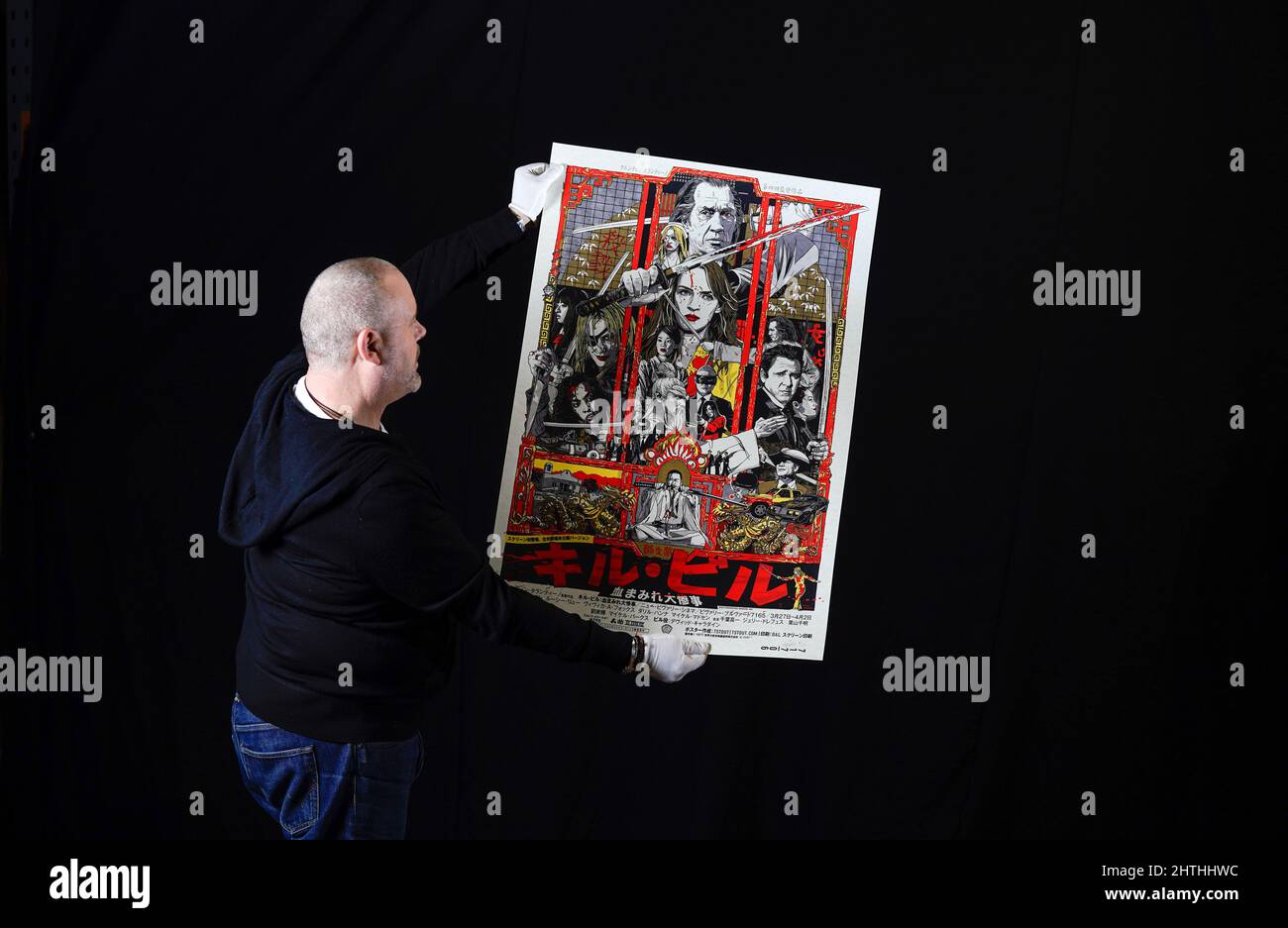 Mark Hochman, consultant en posters du prop Store, détient une version ...