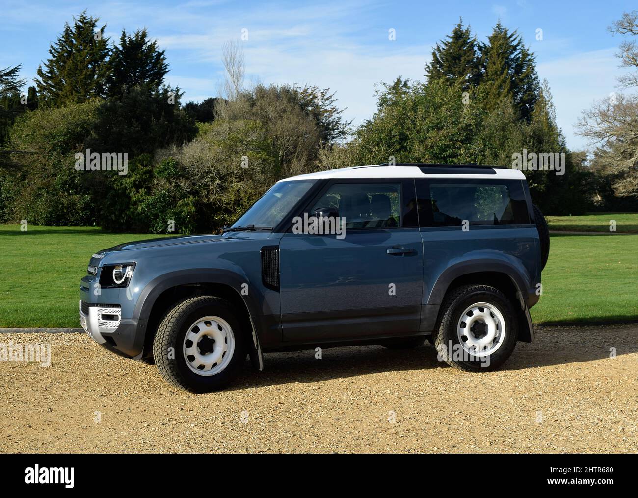 4x4 landrover Banque de photographies et d’images à haute résolution ...