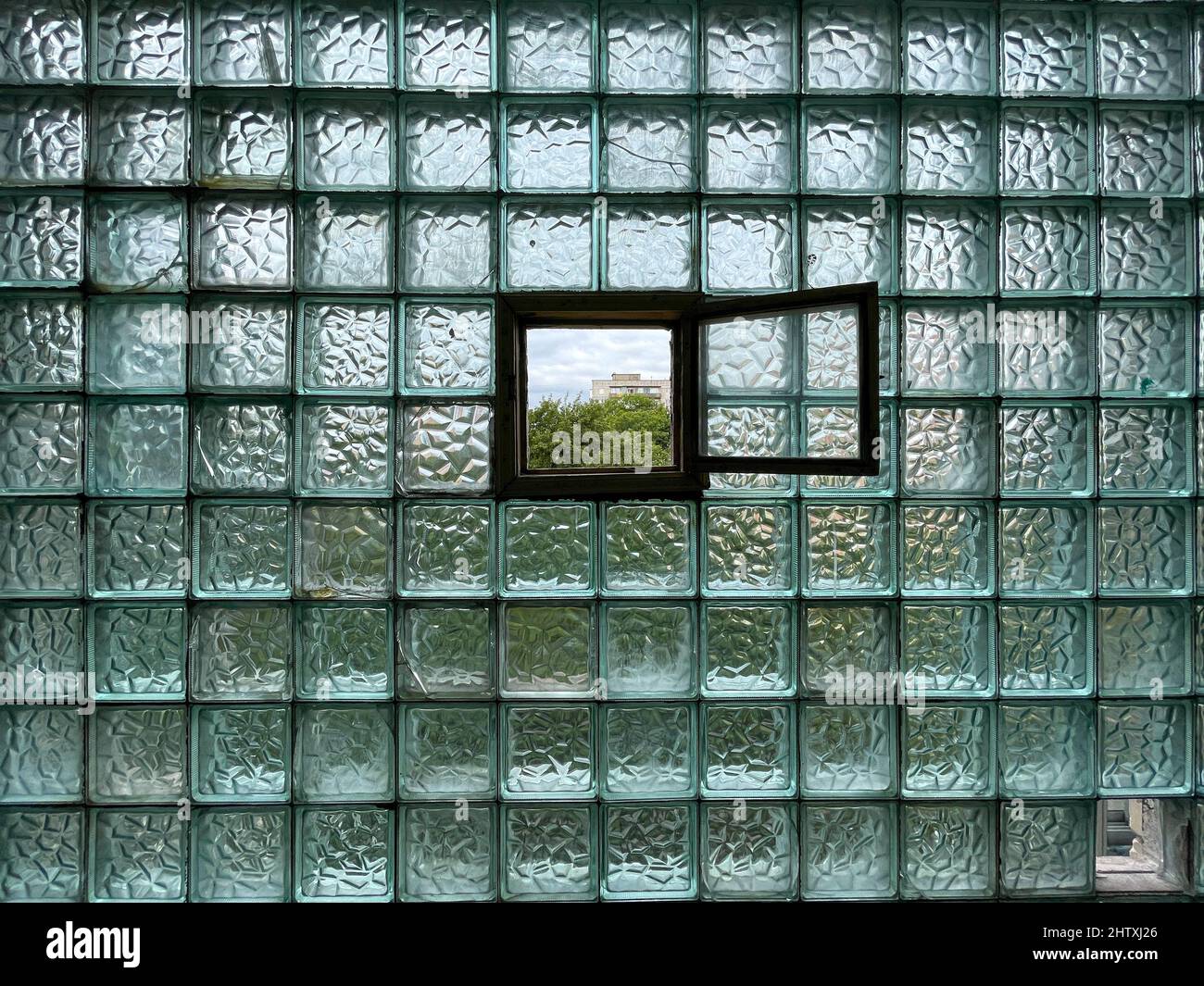 Brique de verre Banque de photographies et d’images à haute résolution ...