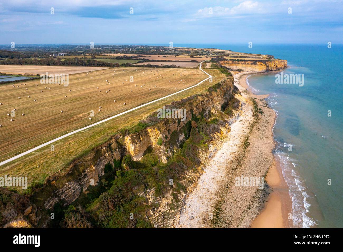 Omaha beach cliffs Banque de photographies et d’images à haute ...