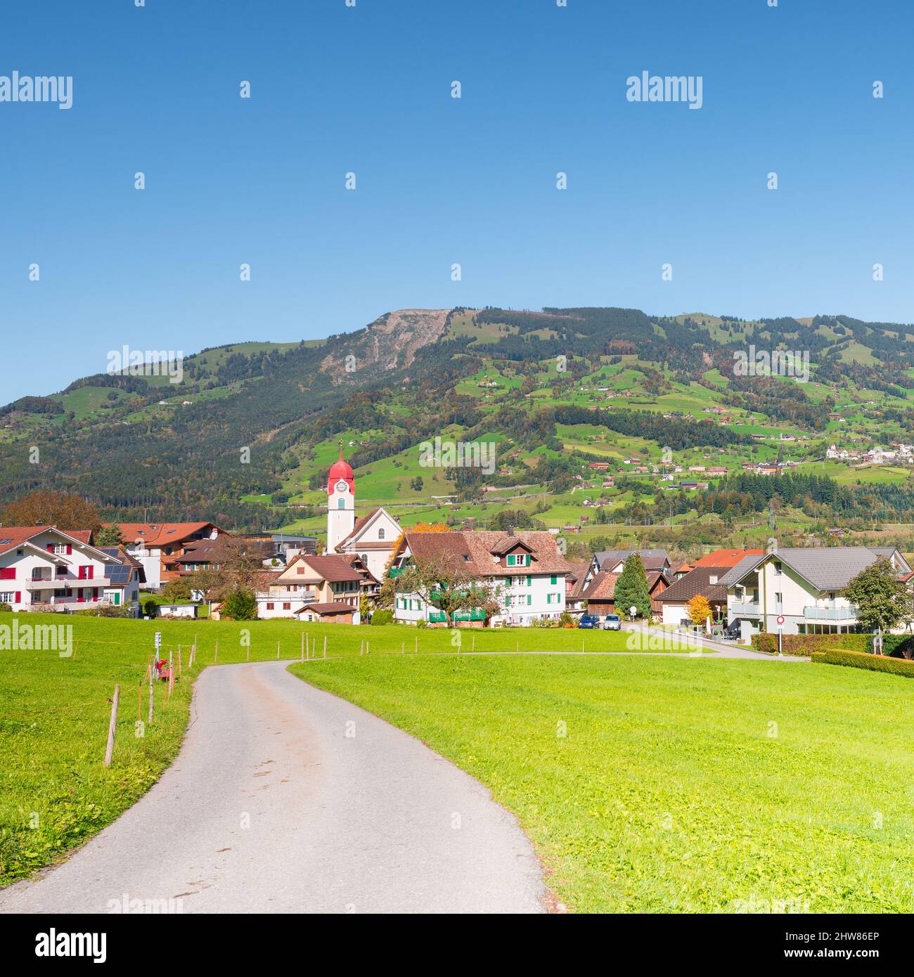 Lake lauerz Banque de photographies et d’images à haute résolution - Alamy