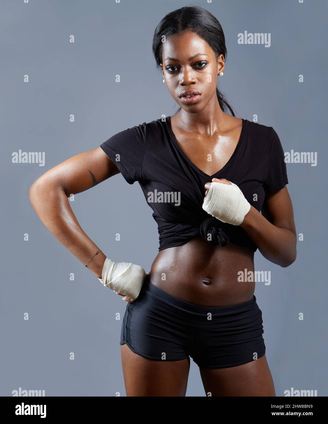 Boxe jolie jeune femme noire Banque de photographies et d’images à ...
