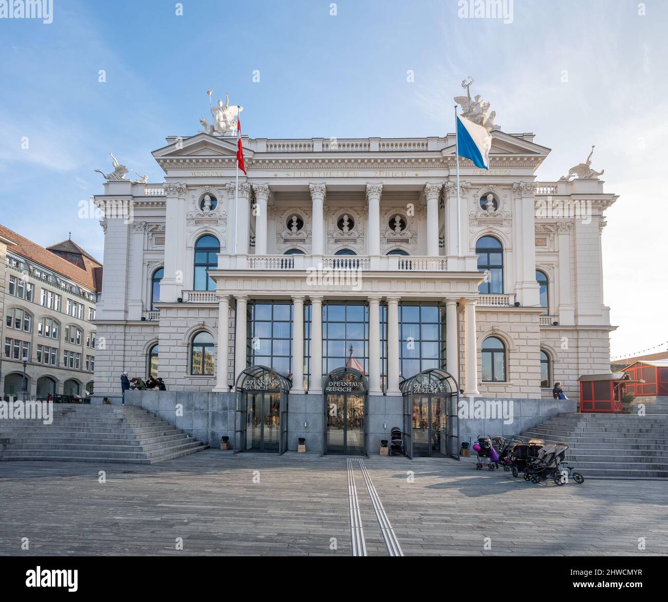Opéra de zurich Banque de photographies et d’images à haute résolution ...