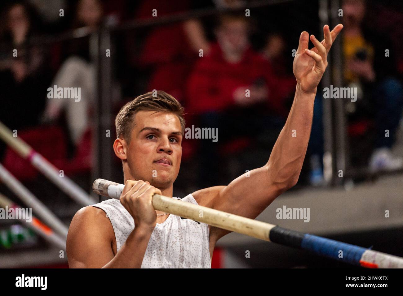 Thibaut Collet de France pendant la tournée élite de la Perche Rouen ...