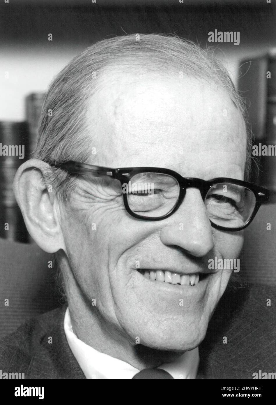 Elton mayo Banque de photographies et d’images à haute résolution - Alamy