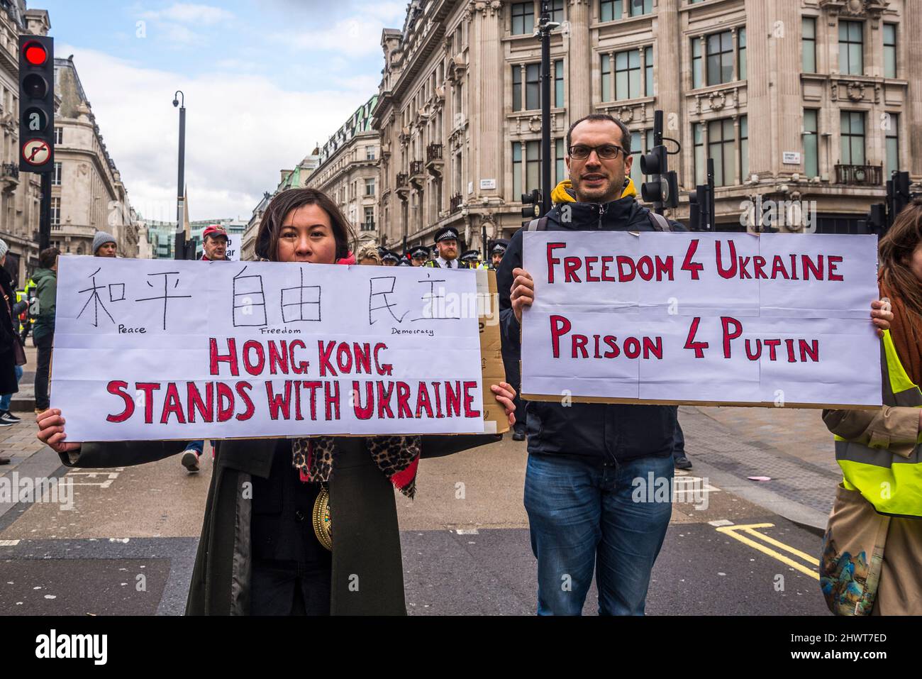 Hong Kong est aux places de l'Ukraine et de la liberté pour l'Ukraine ...