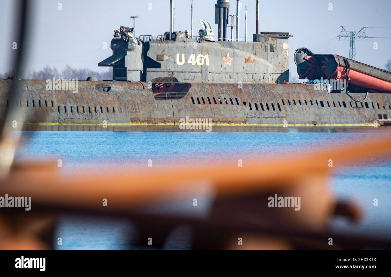 Juliett class submarine Banque de photographies et d’images à haute ...