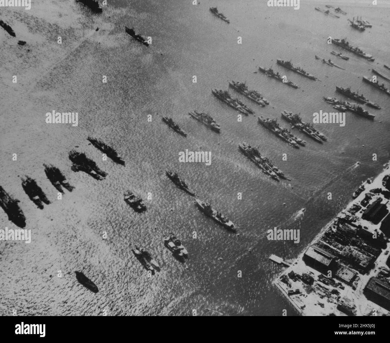 Base navale de kure Banque de photographies et d’images à haute ...