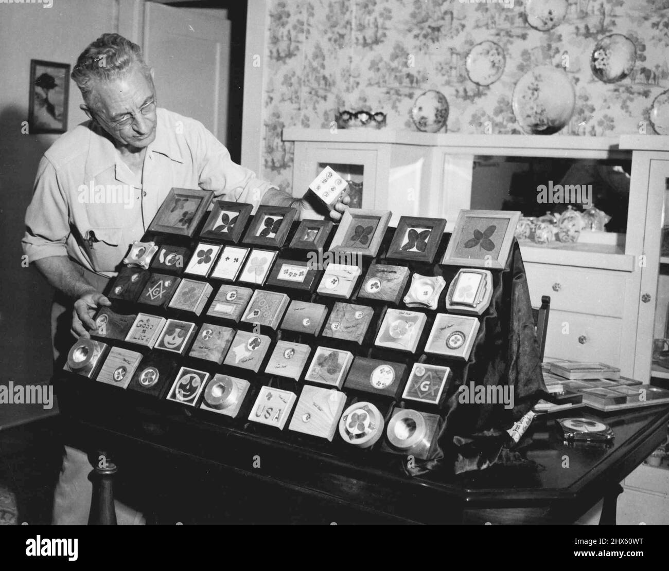 Charles clover Banque d'images noir et blanc - Alamy
