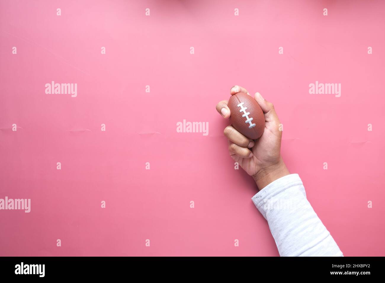 Renforcer les muscles de la main Banque de photographies et d’images à ...