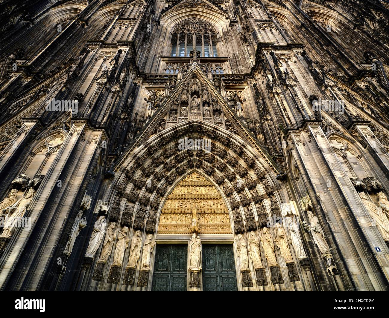 Flèche de la cathédrale de cologne Banque de photographies et d’images ...