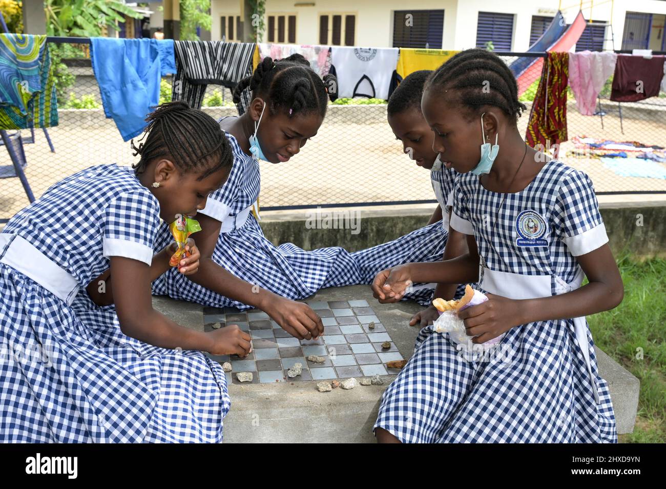 Uniforme scolaire côte d'ivoire Banque de photographies et d’images à ...
