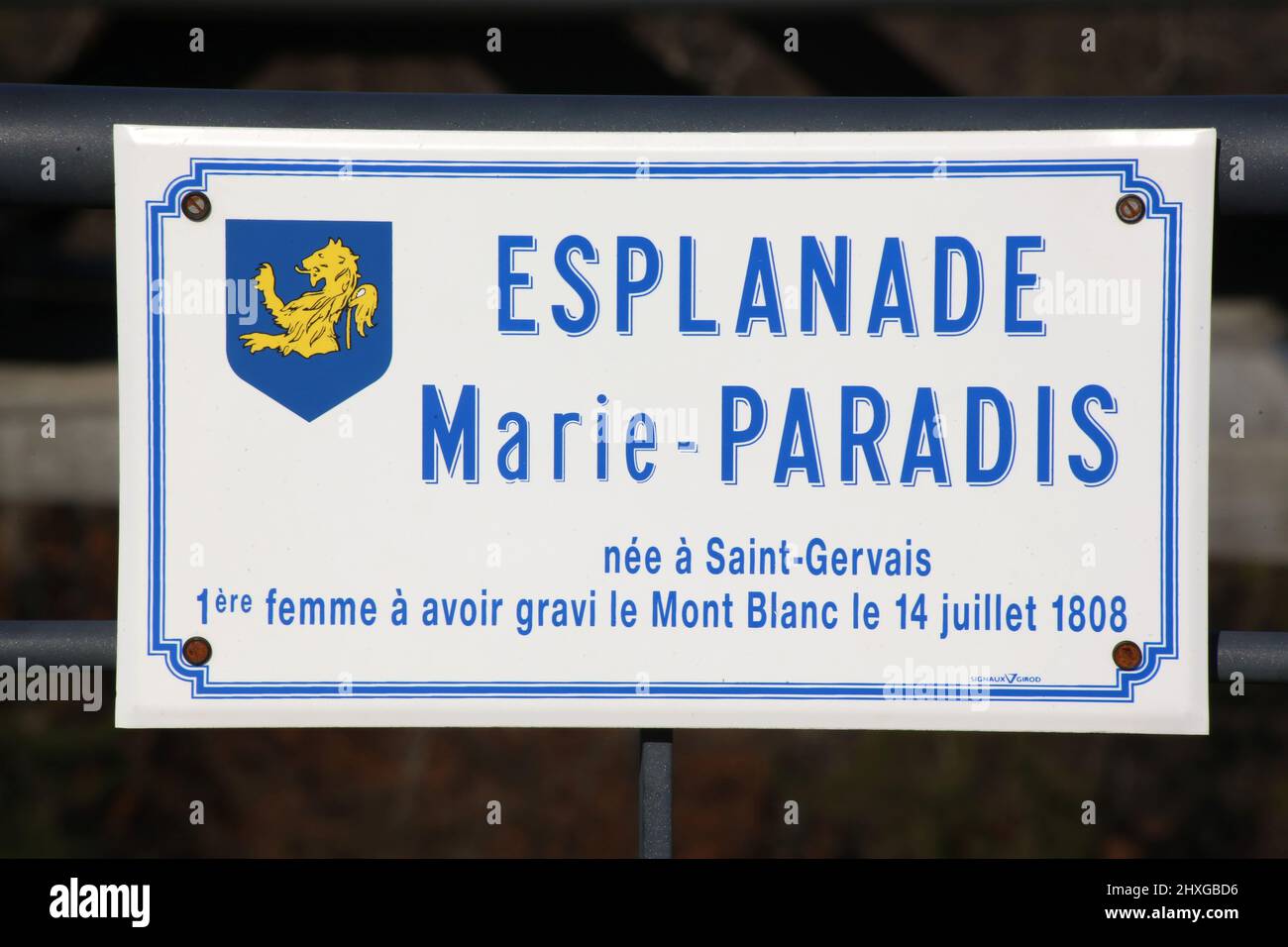 Esplanade Marie-Paradis. 1ère femme à avoir gravi le Mont-blanc le 14 ...