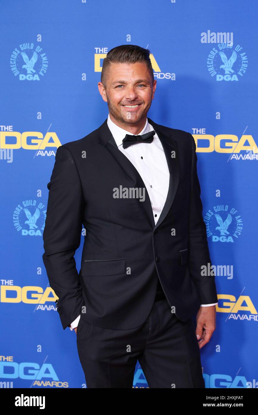 Adam Cook arrive aux Prix annuels 74th de la Guilde des directeurs d ...