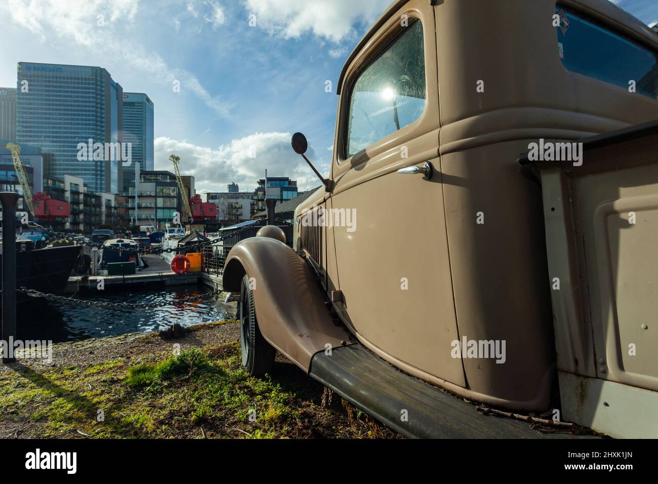Ford poplar Banque de photographies et d’images à haute résolution - Alamy