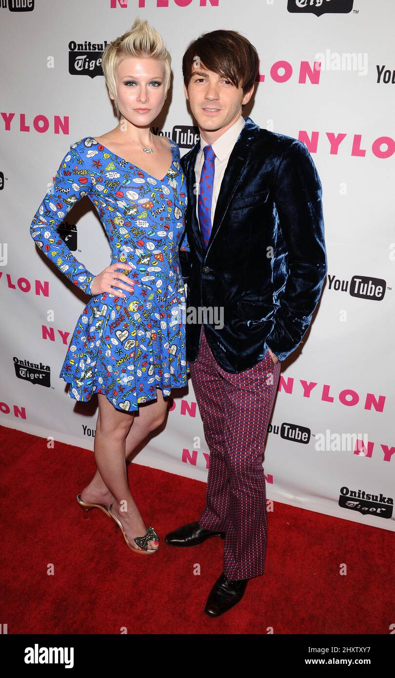 Drake bell Banque de photographies et d’images à haute résolution - Alamy