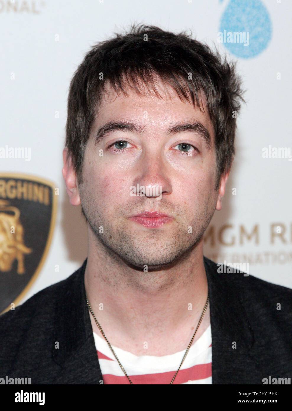 Tom Higgenson participe à la représentation d'une nuit pour UNE GOUTTE ...