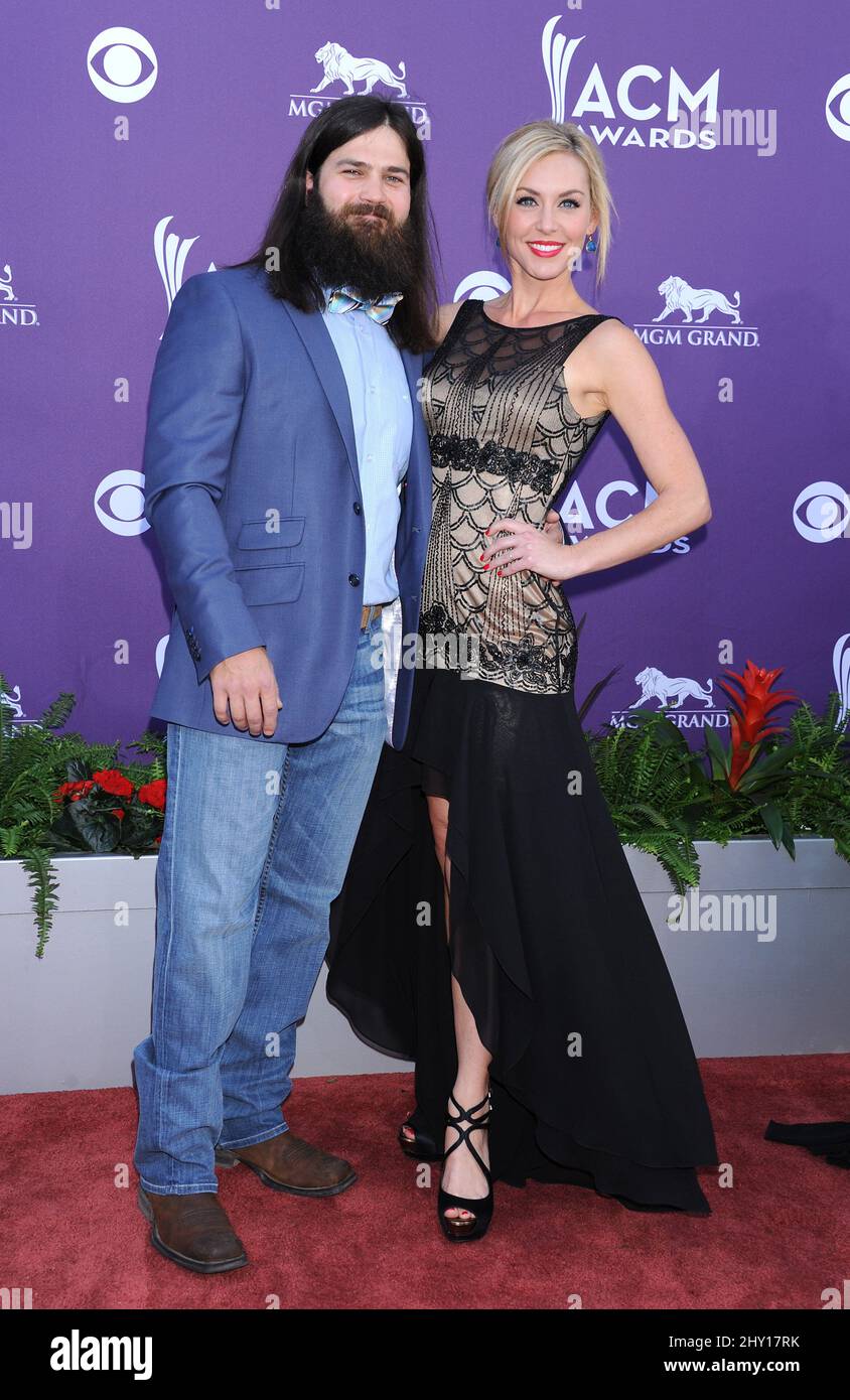 JEP Robertson et Jessica Robertson assistent aux prix annuels 48th de l ...