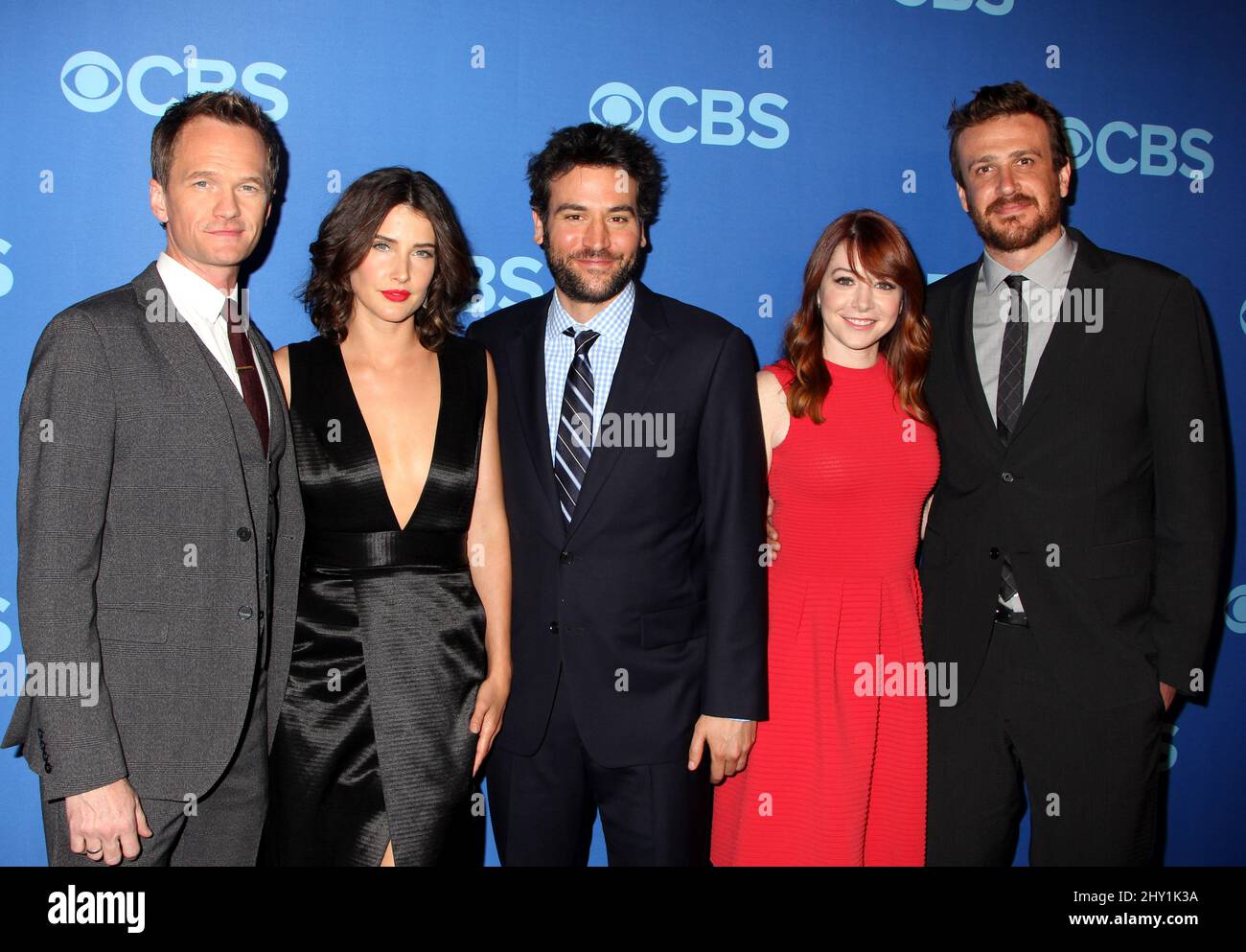 Cobie smulders and josh radnor of Banque de photographies et d’images à ...