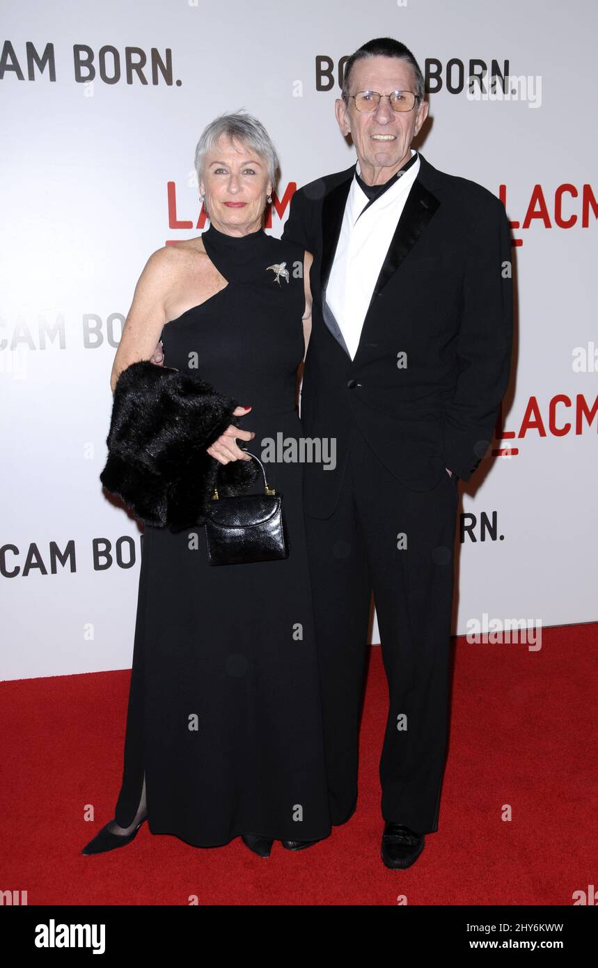 Leonard nimoy and susan bay Banque de photographies et d’images à haute ...