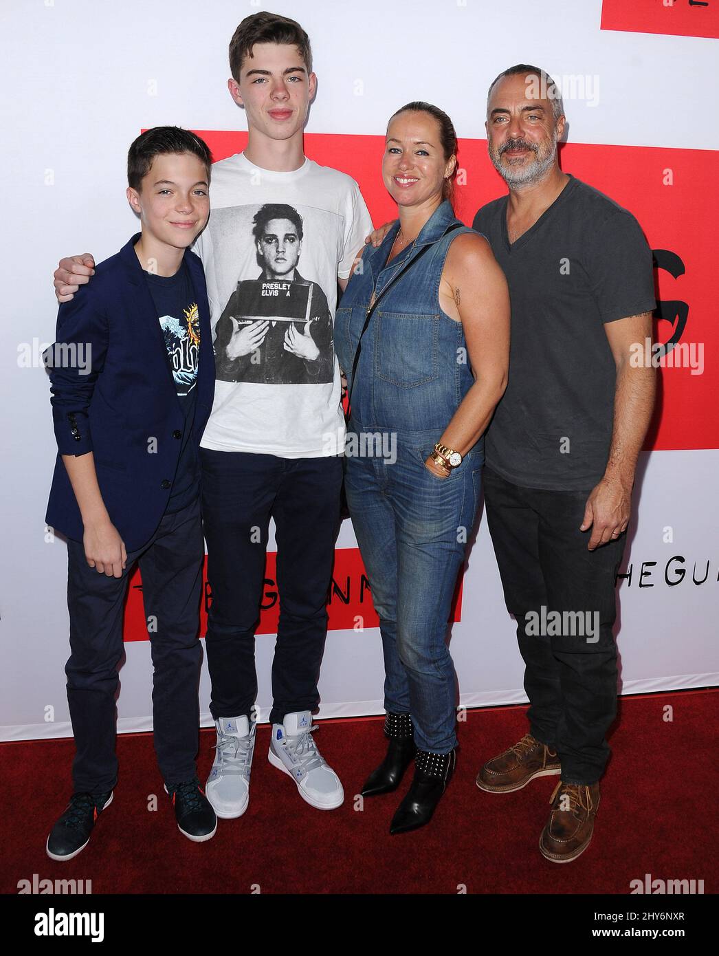 Titus welliver and family Banque de photographies et d’images à haute ...