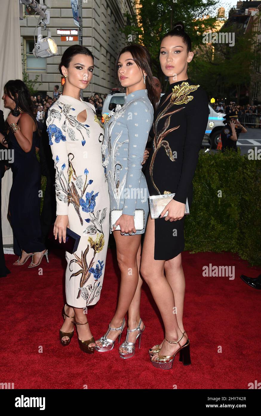 Hailey baldwin and bella hadid Banque de photographies et d’images à ...
