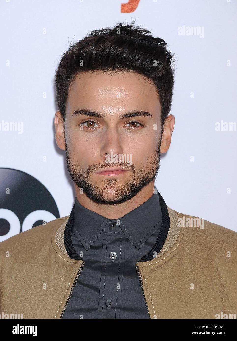 Jack Falahee le groupe de télévision ABC de Disney organise une tournée ...