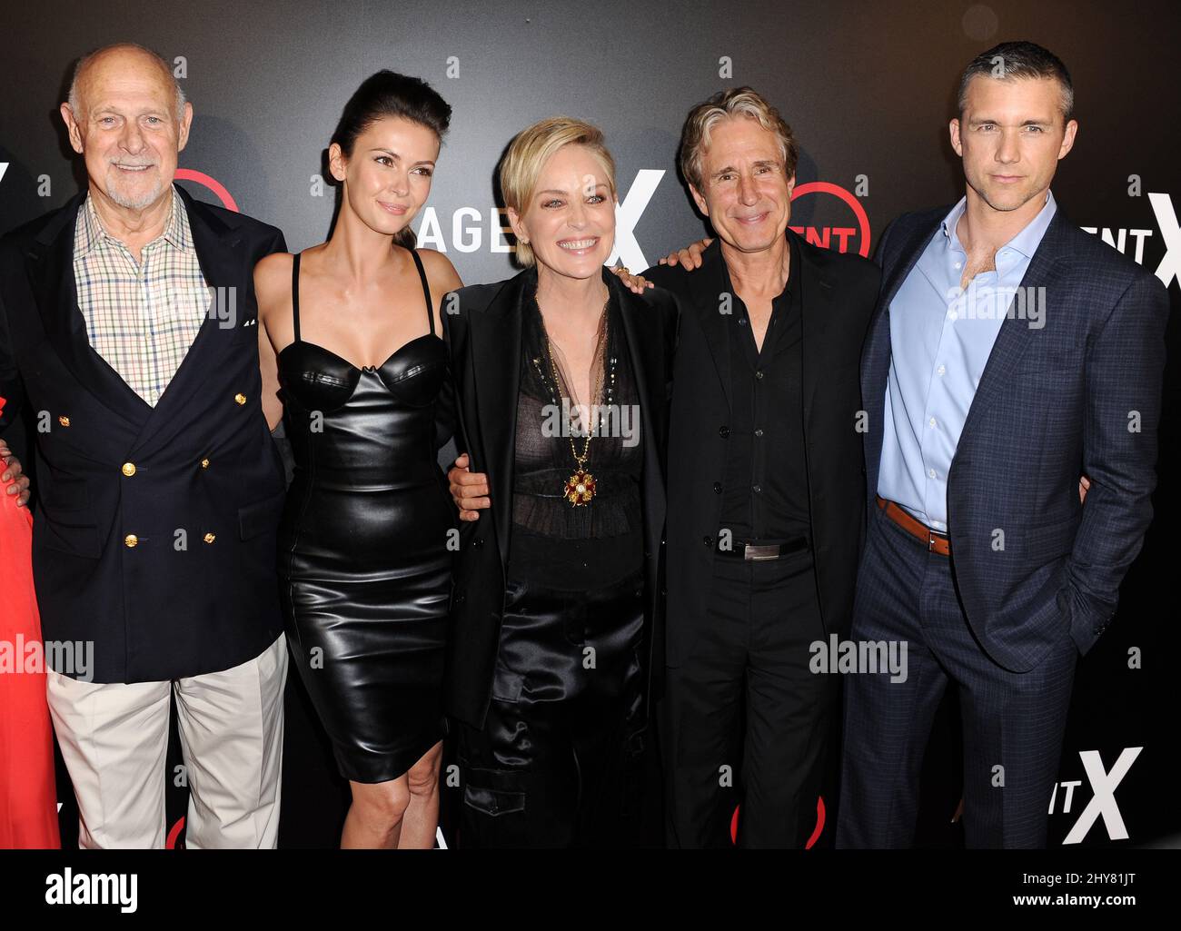 Gerald McRaney, Olga Fonda, Sharon Stone, John Shea, Jeff Hephner la ...