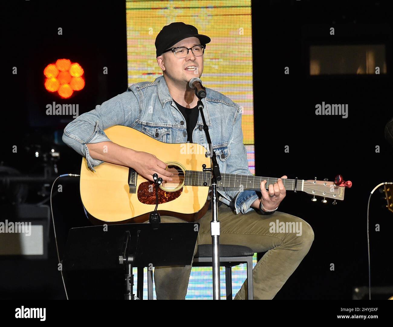 Luke laird en train de jouer Banque de photographies et d’images à ...