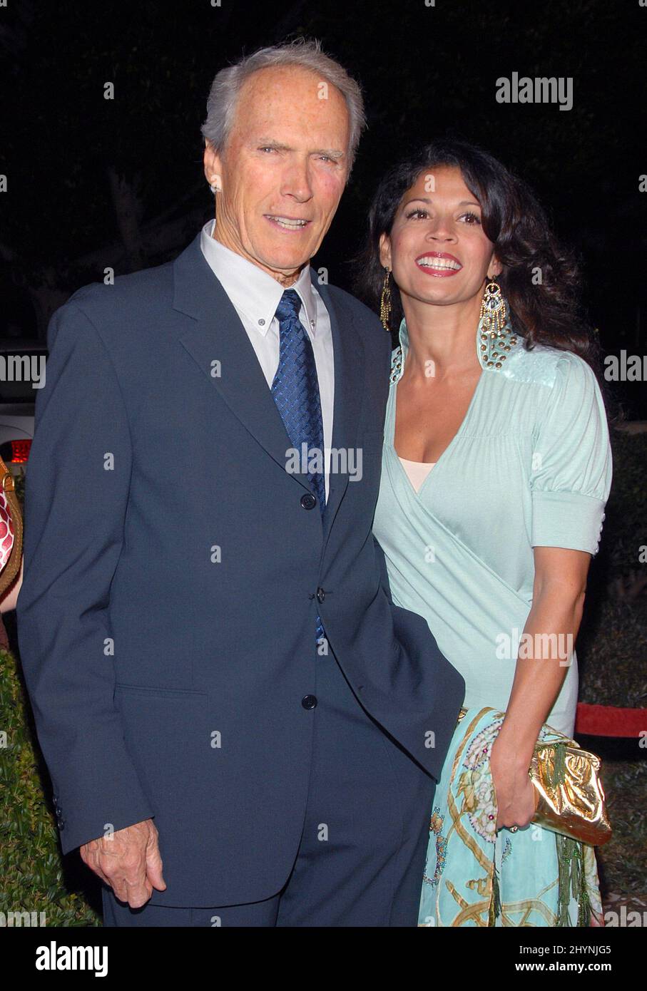 Clint eastwood dina ruiz eastwood Banque de photographies et d’images à haute résolution - Alamy