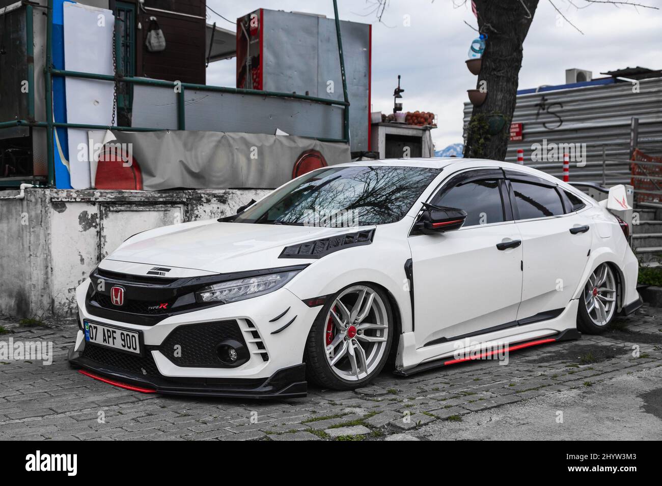 Capot du moteur honda Banque de photographies et d’images à haute ...