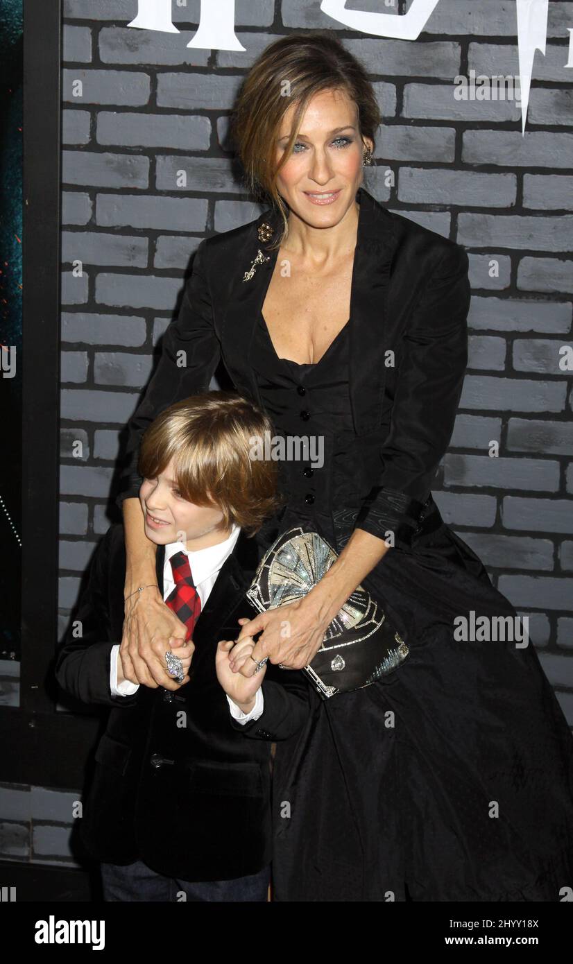 Sarah et son fils Banque de photographies et d’images à haute ...