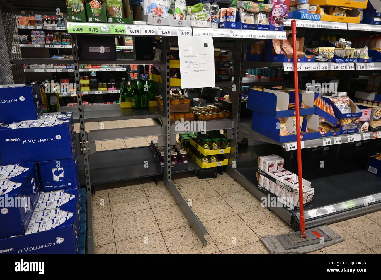 Penny markte penny filiale Banque de photographies et d’images à haute ...