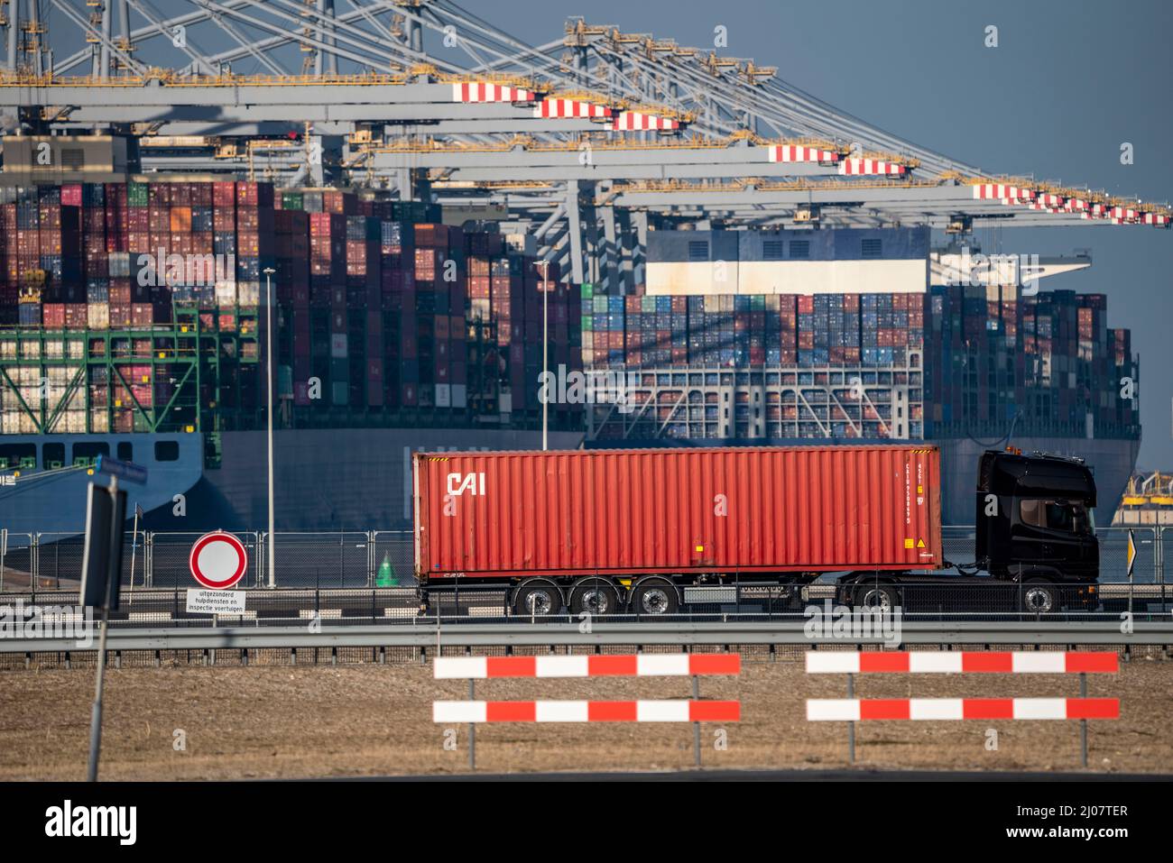 Rwg container terminal Banque de photographies et d’images à haute ...