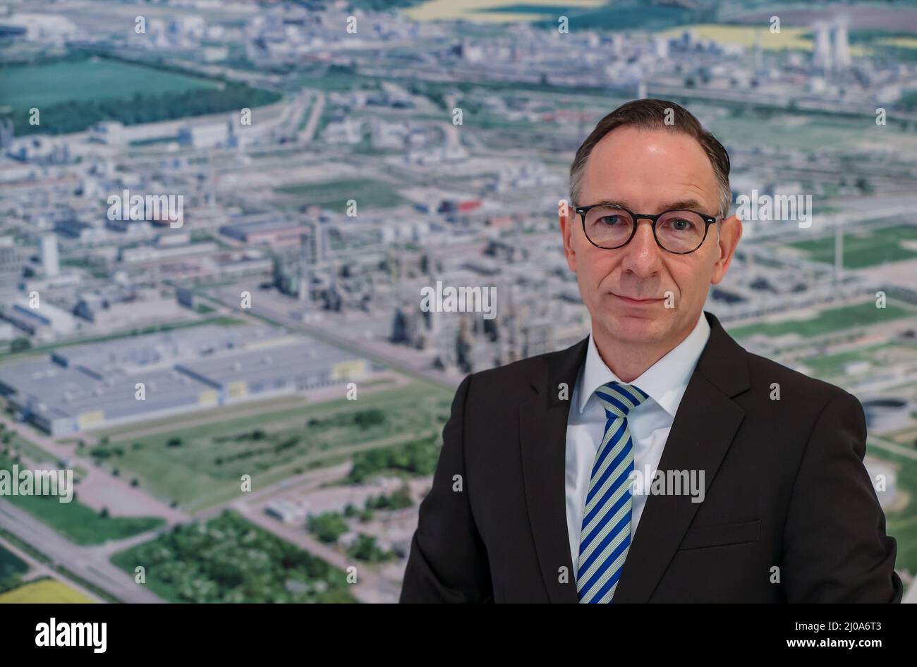 17 mars 2022, Saxe-Anhalt, Leuna: Christof Günther, porte-parole de la ...