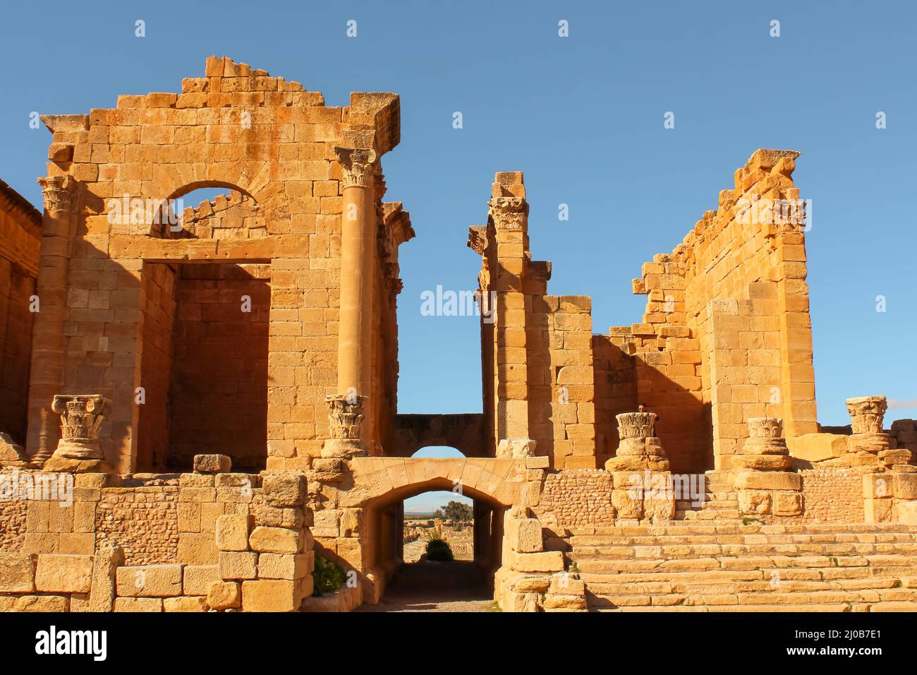 Carthage ancient roman wall ruin Banque de photographies et d’images à ...