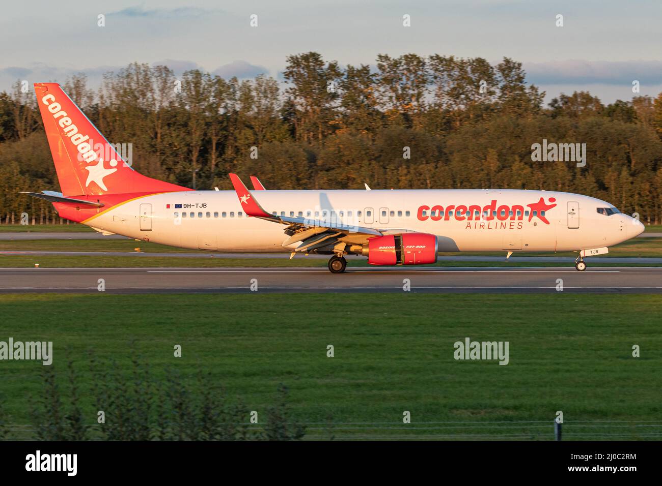 Corendon airlines europe Banque de photographies et d’images à haute ...