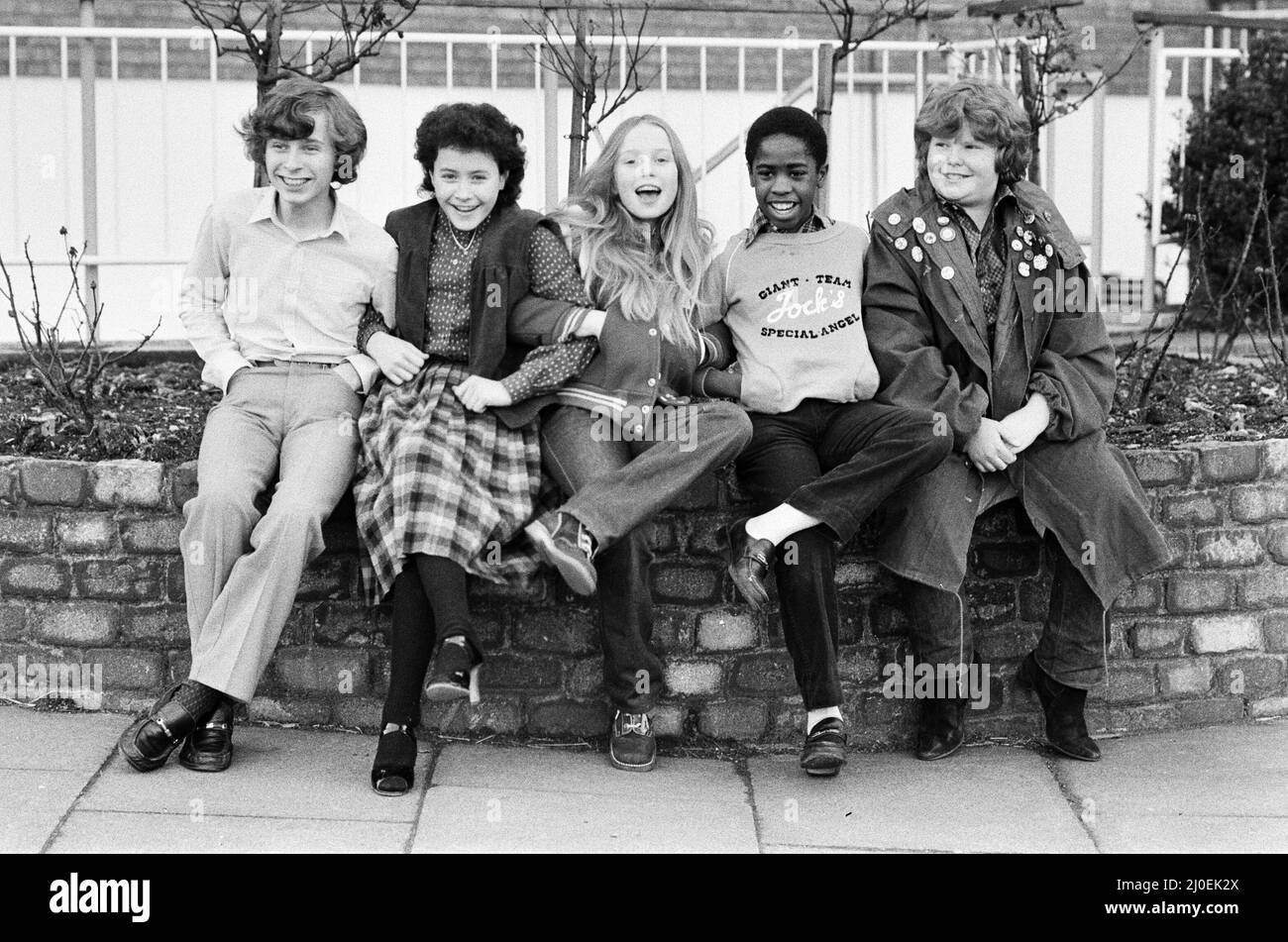 Le casting de la série télévisée pour enfants de la BBC Grange Hill. De ...