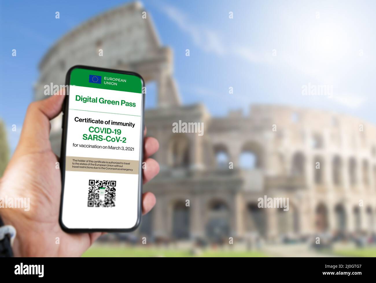 Le passe numérique vert de l'Union européenne avec le code QR sur l ...