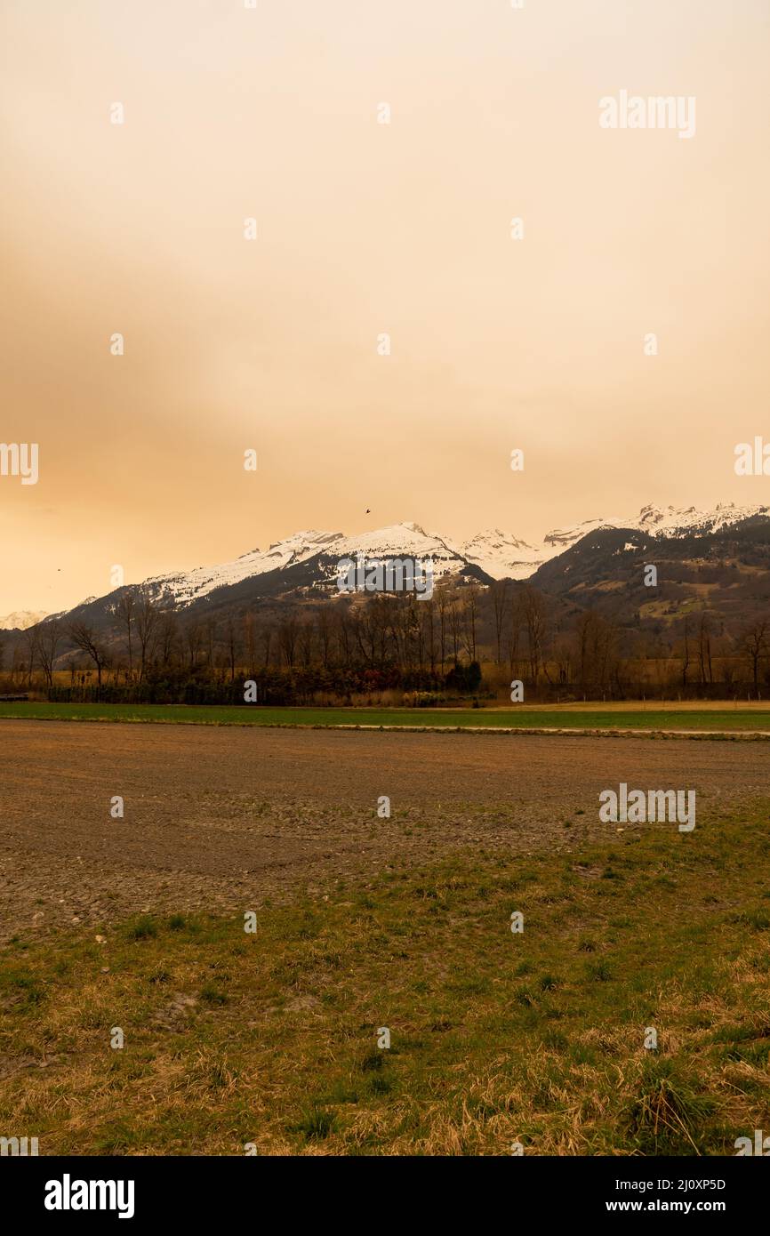 Sable du sahara alpes Banque de photographies et d’images à haute ...