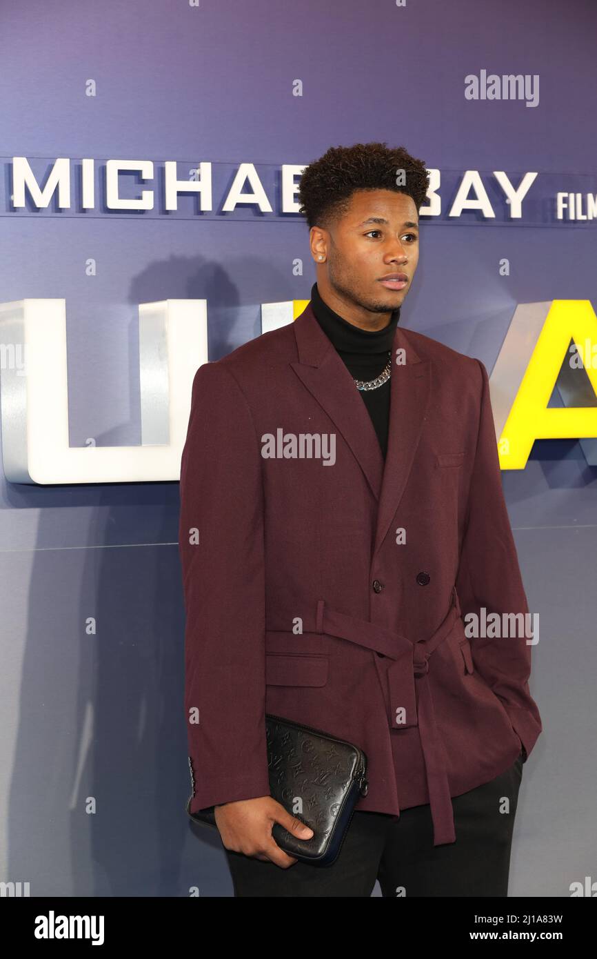 Alexis André Jr participe à la projection spéciale britannique de ...