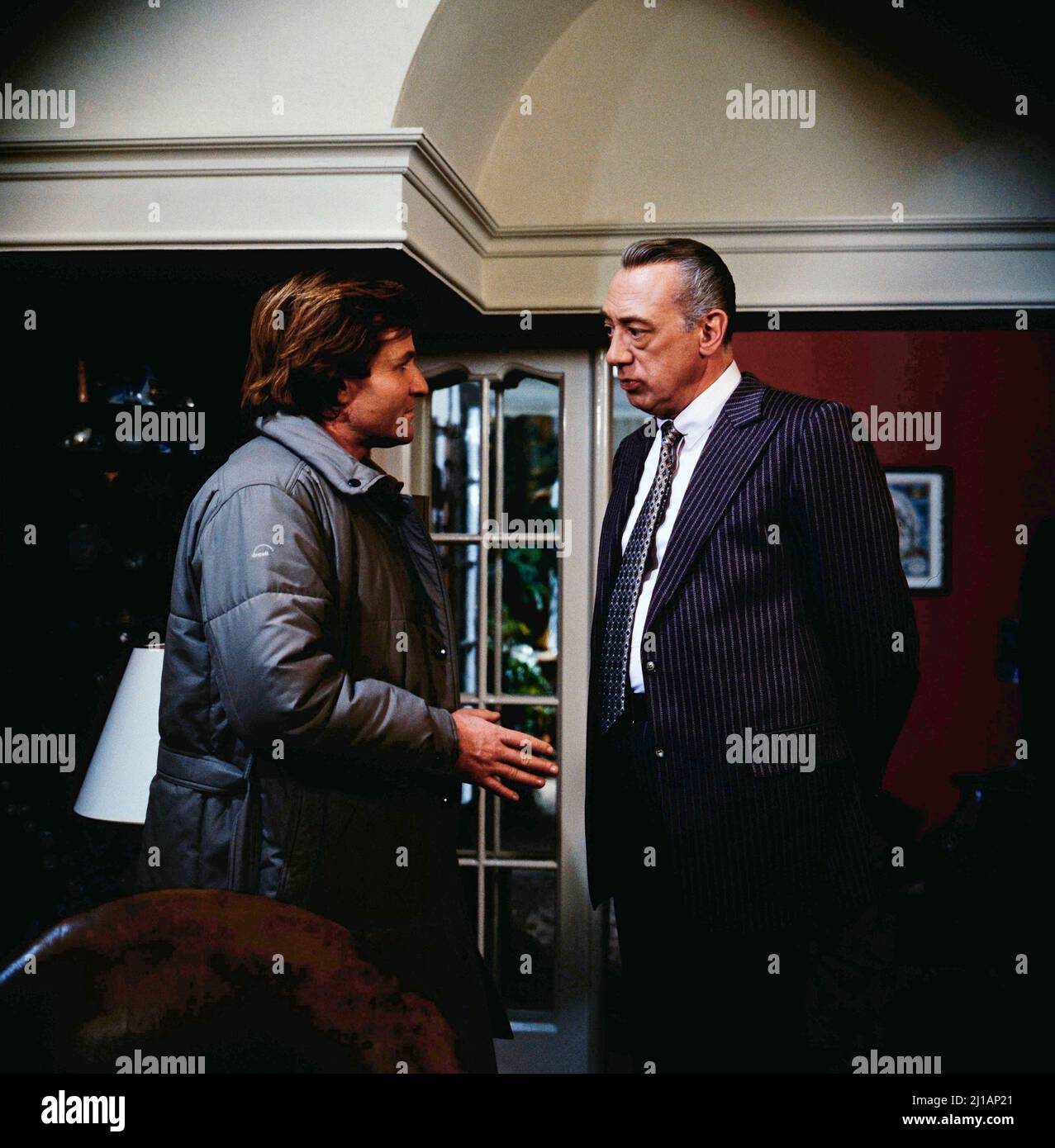 Derrick, ZDF Krimiserie, Deutschland, 1981, Folge: Kein Garten Eden ...