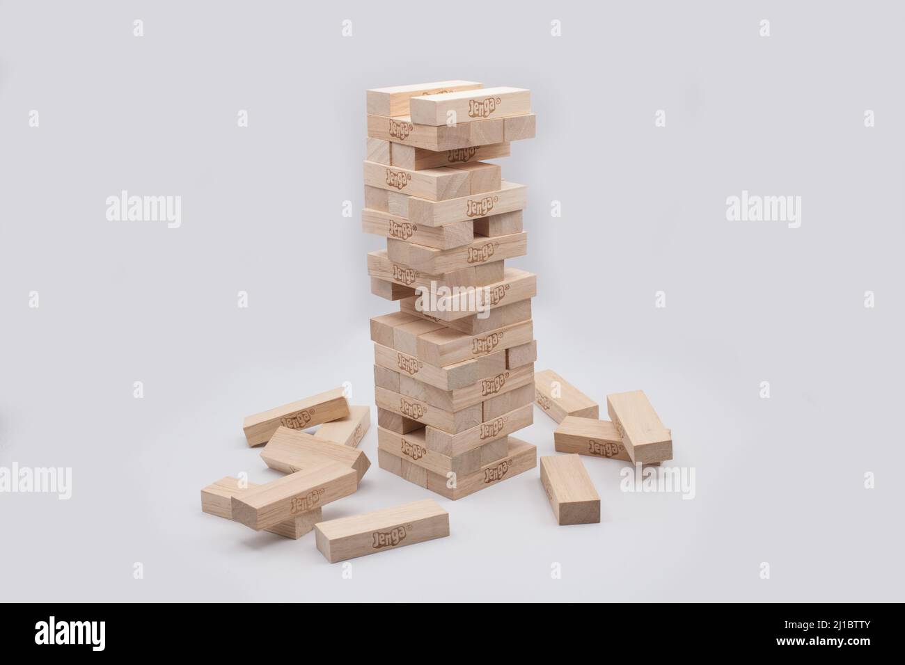 Jenga game Banque de photographies et d’images à haute résolution - Alamy