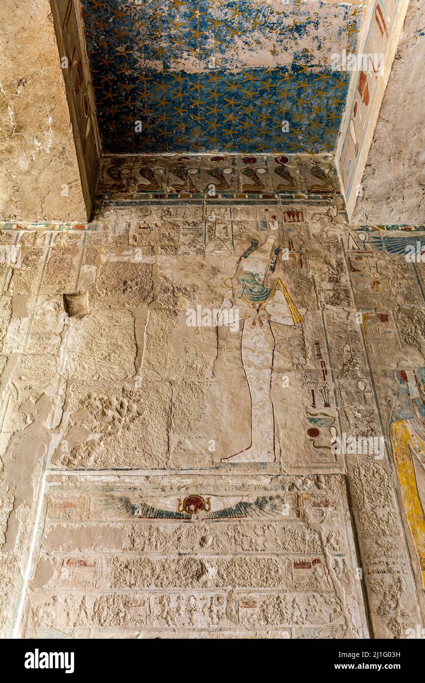 Tableau mural bas-relief représentant le dieu Osiris, temple mortuaire ...